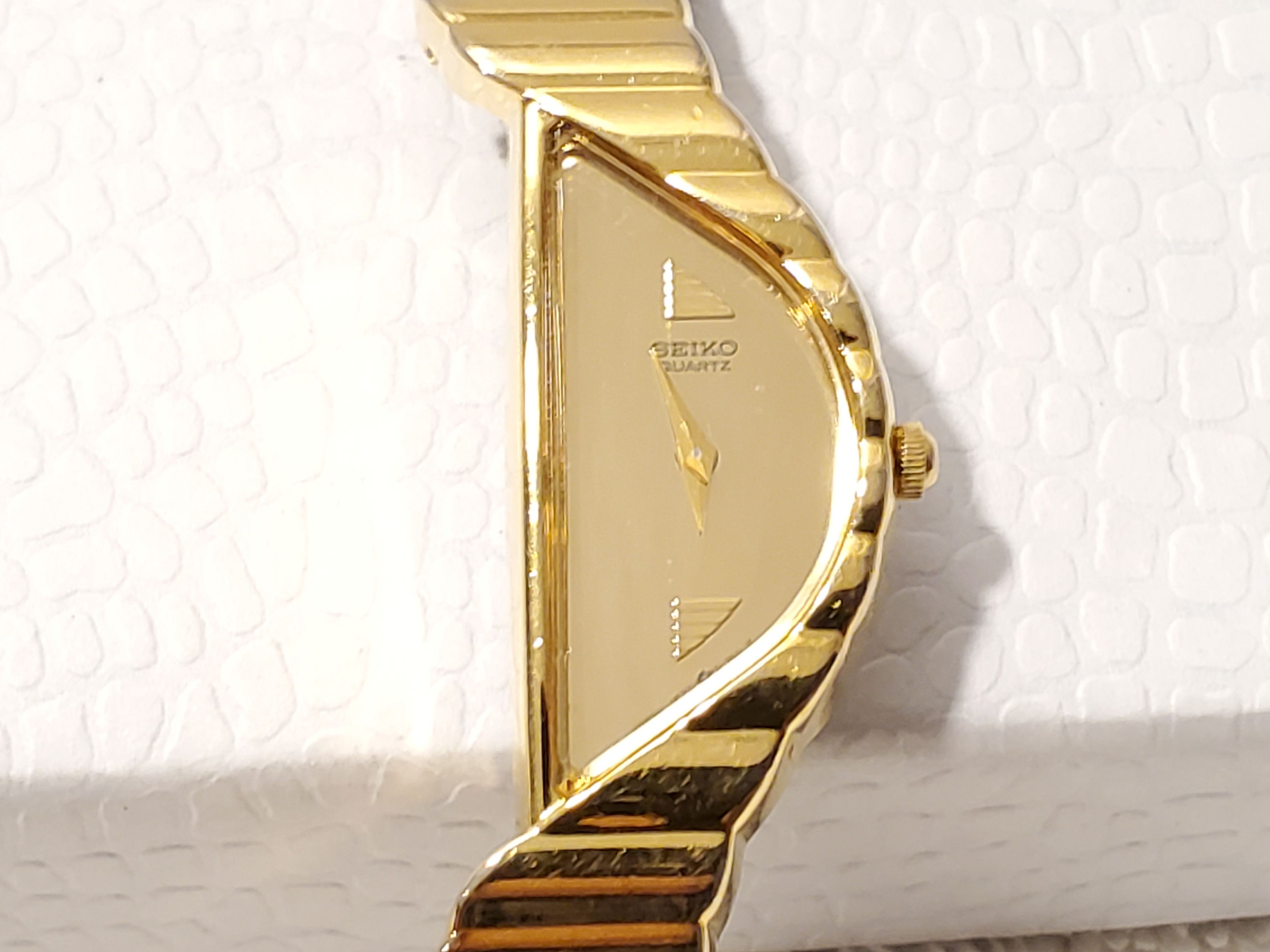 Seiko Vintage Seiko Women's Quartz Watch Stainless Steel Half Moon | Grailed