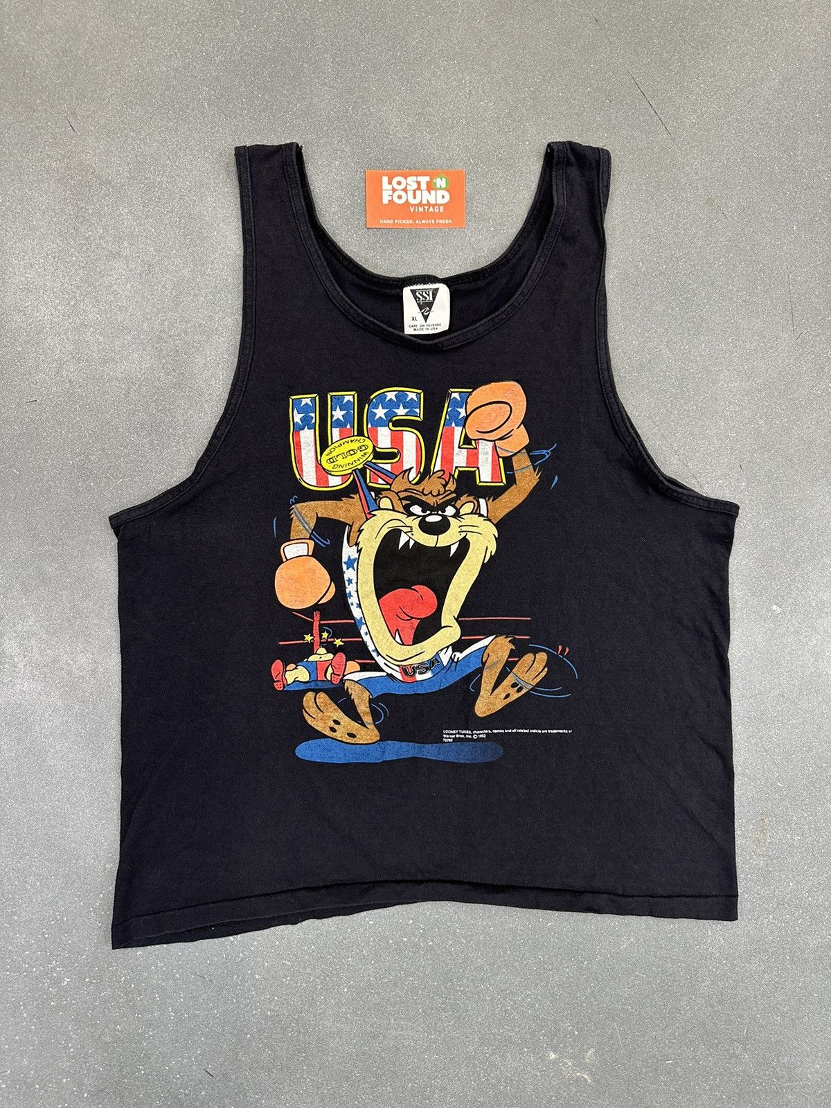 Vintage 1992 Vintage Looney Tunes Taz Boxing Sports Tank Top | Grailed