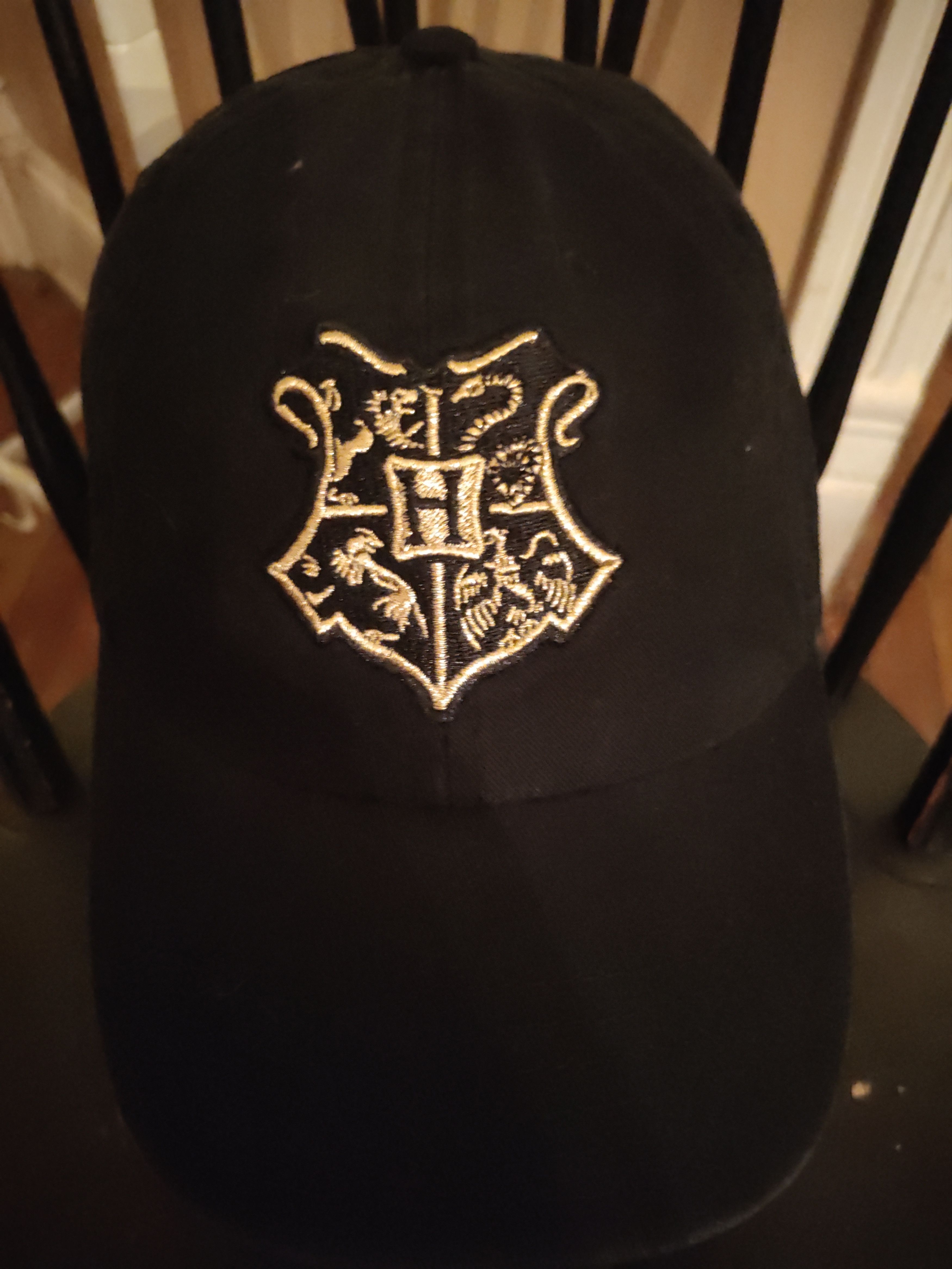 Hat Harry Potter Hogwarts crest seal hat cap black gold logo | Grailed