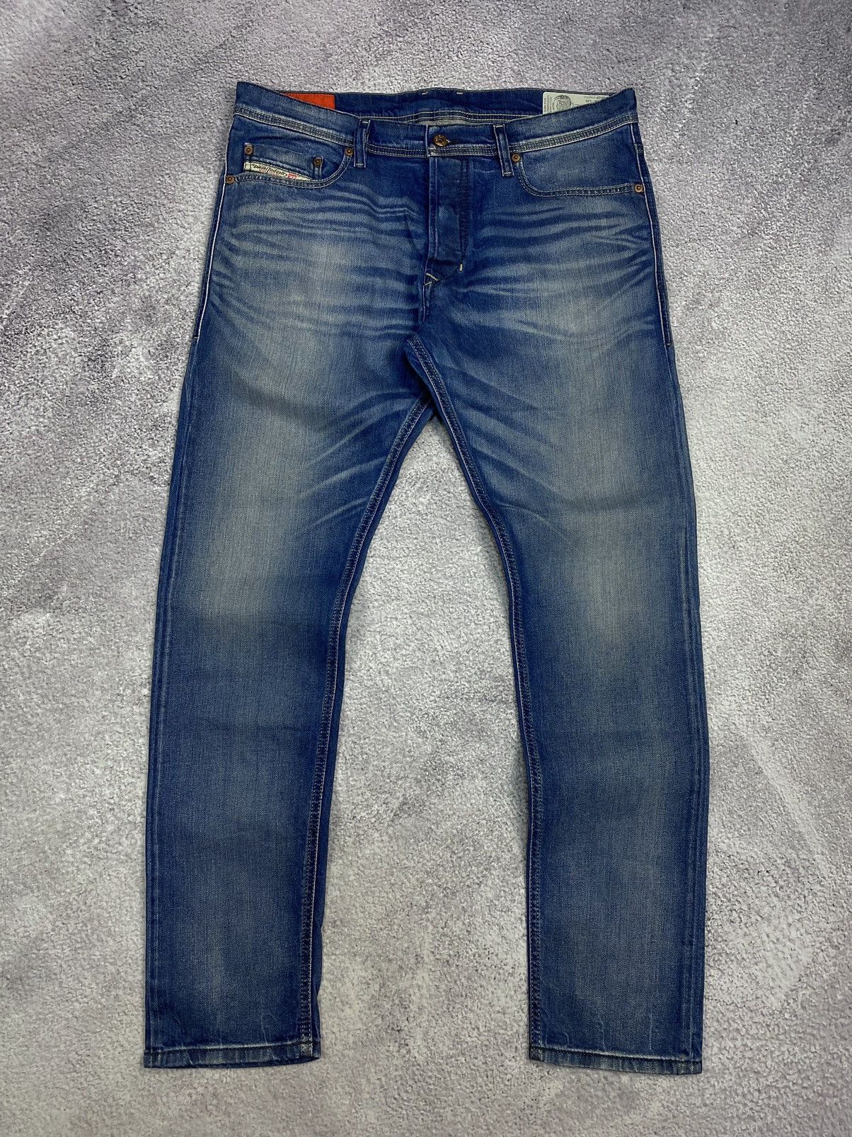 Diesel × Streetwear Diesel Tepphar 084DF Slim Carrot Stretch Jeans ...