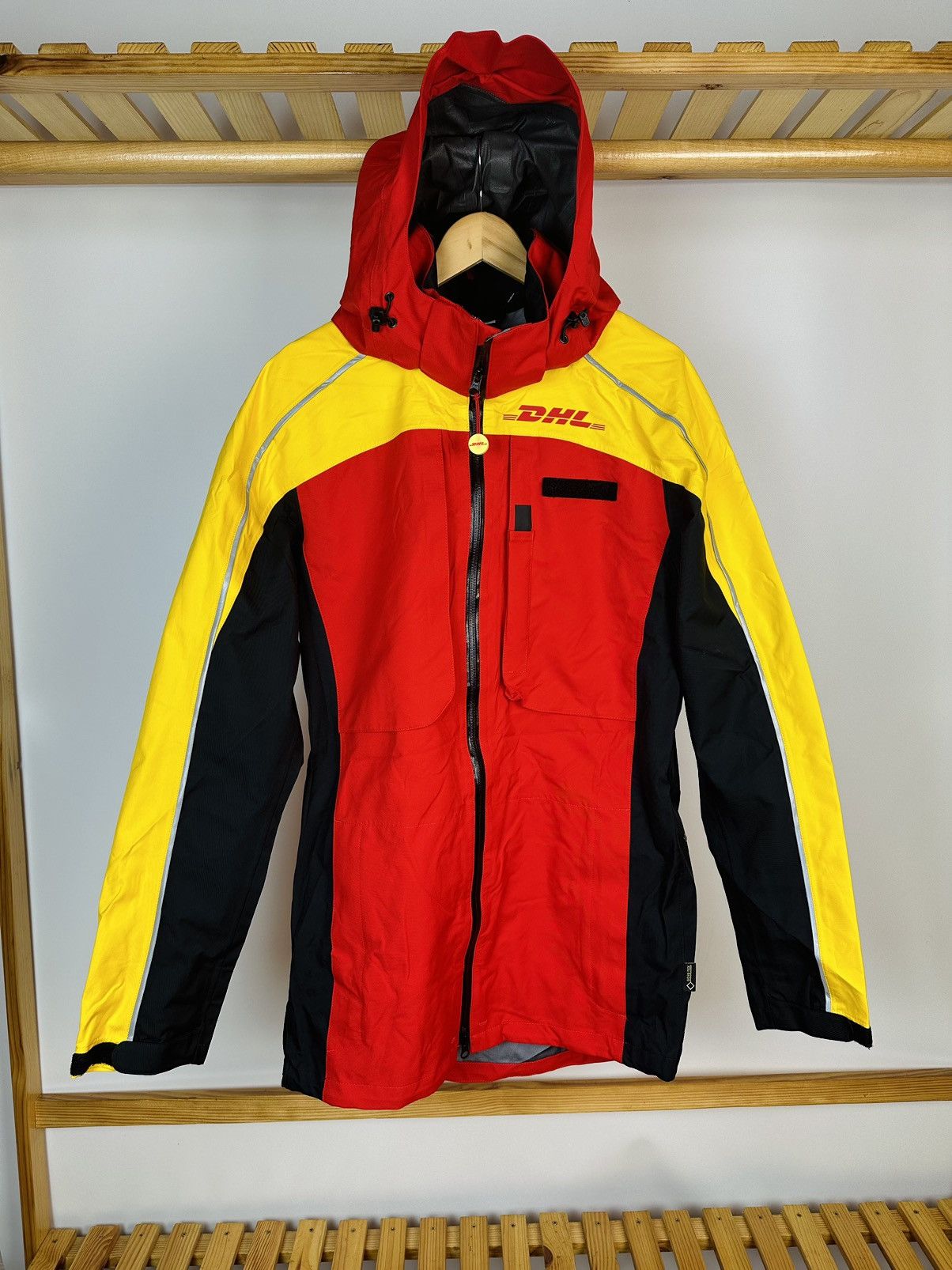 Goretex × Outdoor Life × Streetwear Y2K gore tex DHL jacket Outdoor 90s ...
