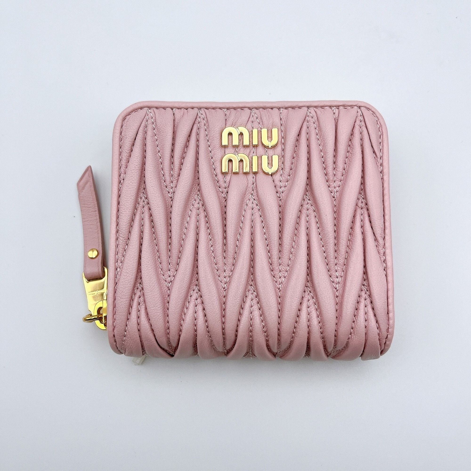 Miu Miu Miu Miu Matelasse Mini Wallet Pink leather Nappa leather 5ML5222FPPF0E18 | Grailed