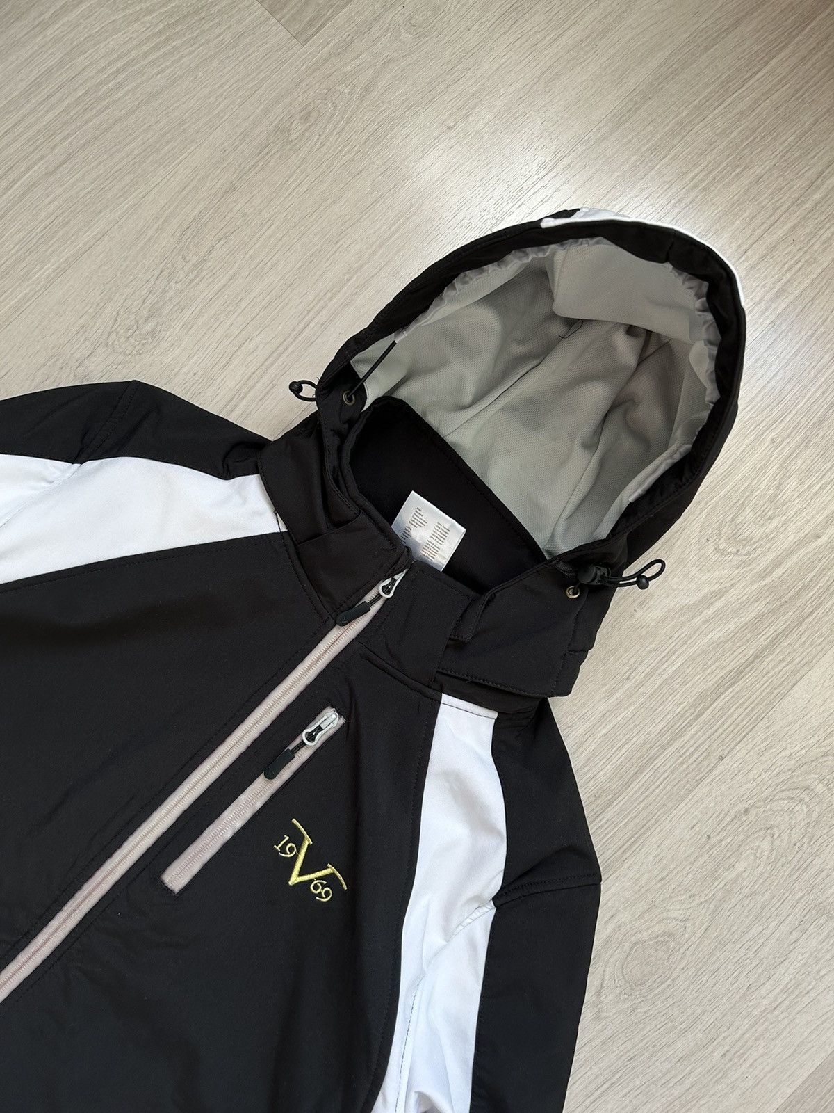Versace Versace 1969 Men’s Black/White Ski Jacket | Grailed