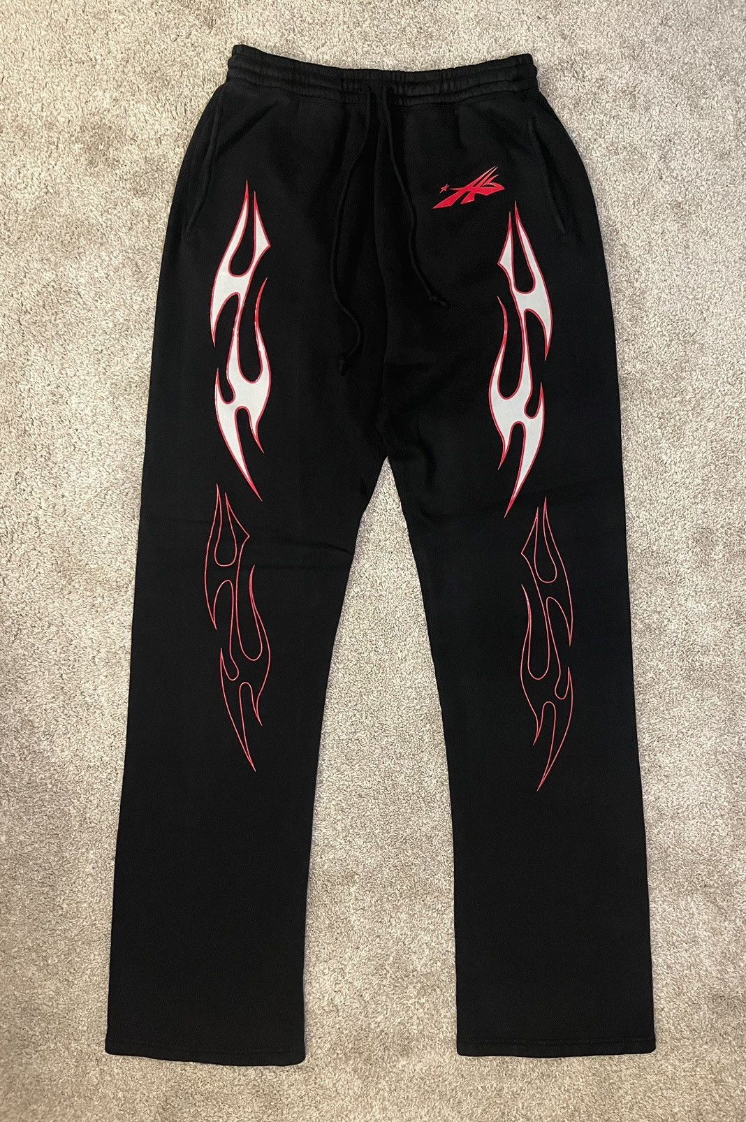 HELLSTAR Hellstar Future Flame Sweatpants (Black) | Grailed