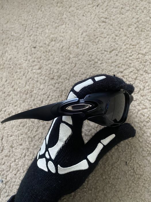 Vintage 🚨Oakley plate sunglasses worn by Travis Scott | Grailed