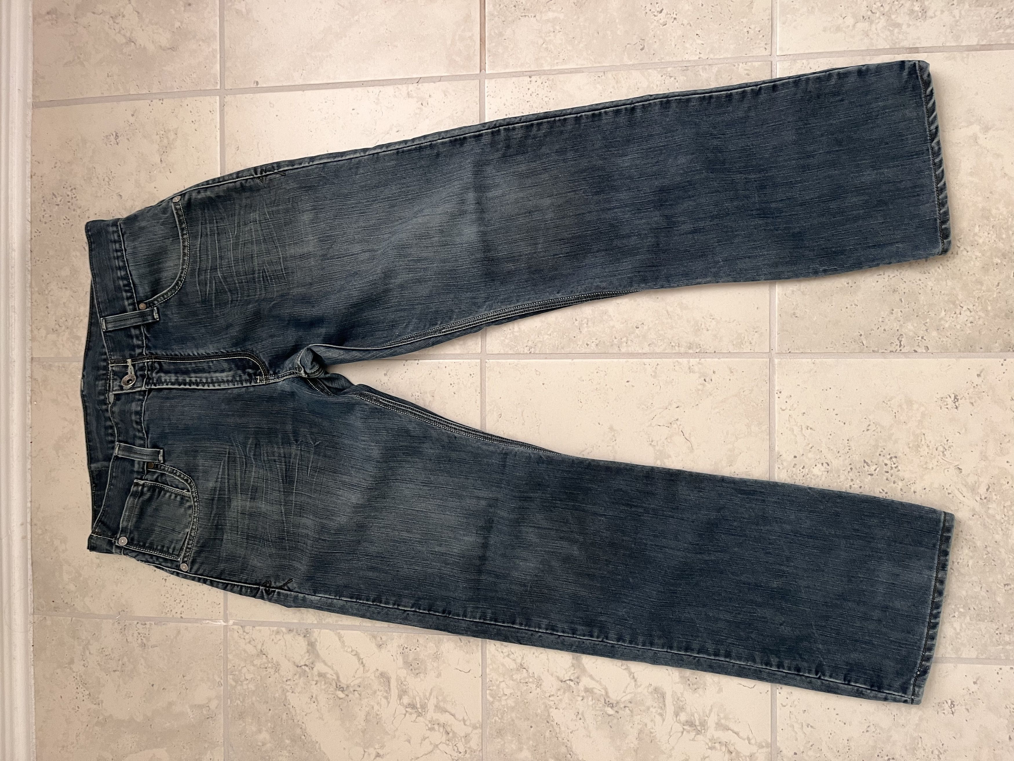Levi's OFFER! Levi 514 Bootcut Style Jean | Grailed