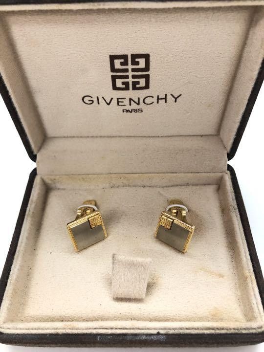 Givenchy × Vintage GIVENCHY SIGNATURE G LOGO GOLD PLATED CUFFLINKS ...