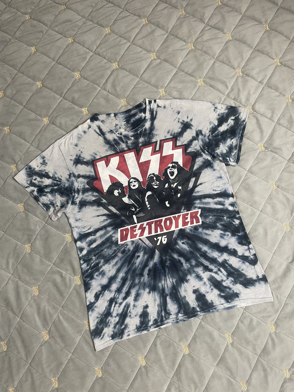 Band Tees × Kiss × Vintage 🔮RARE🔮 Kiss Tour 2016 Nirvana Mettalica ...
