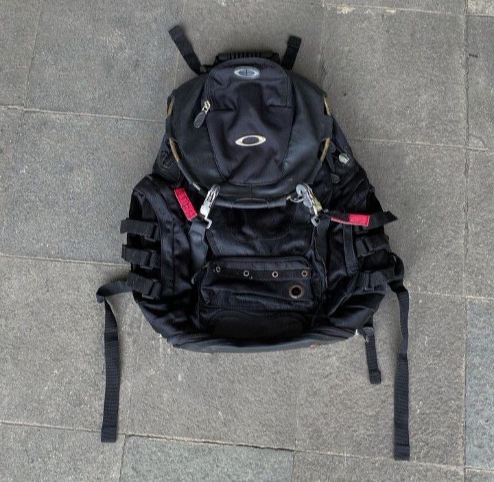 Oakley Oakley backpack gorpcore outdoor futuristic | Grailed