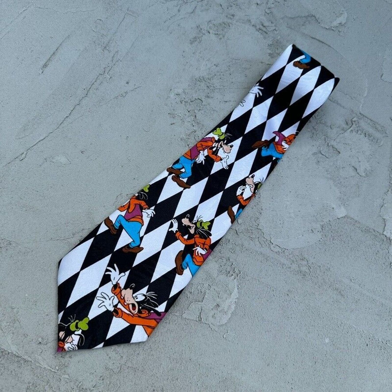 Disney × Vintage Vintage Disney Goofy Black White Tie | Grailed