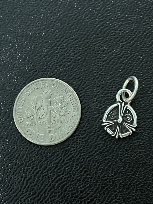Chrome Hearts CH Peace Sign Pendant | Grailed