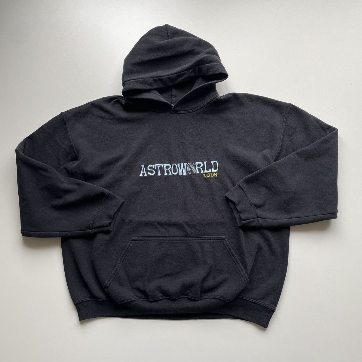 Travis Scott Travis Scott Astro World Tour Embroidered Graphic Hoodie ...