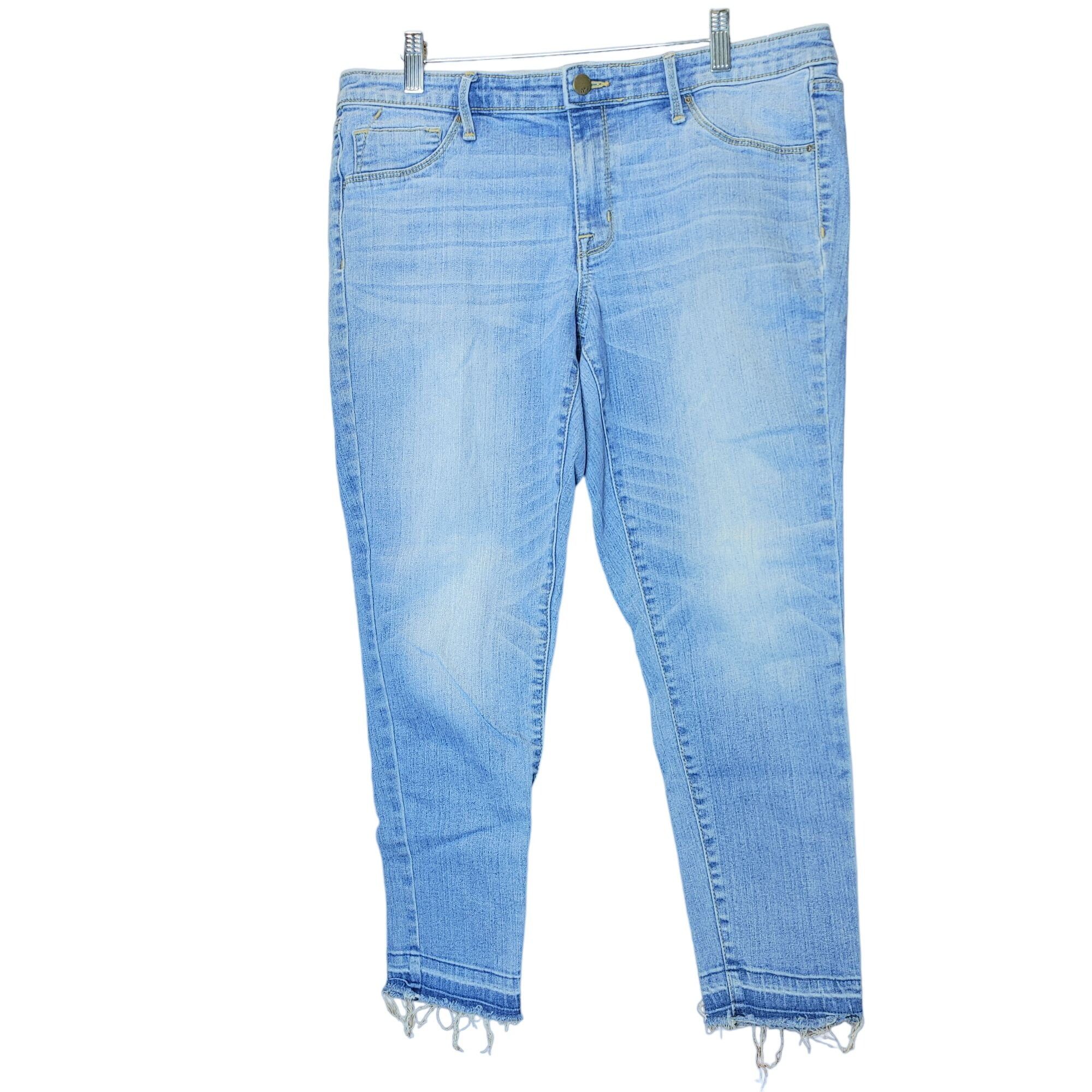 Mossimo Mossimo Denim Jeans Women's light Wash Cut Off Capri Pants 1 ...