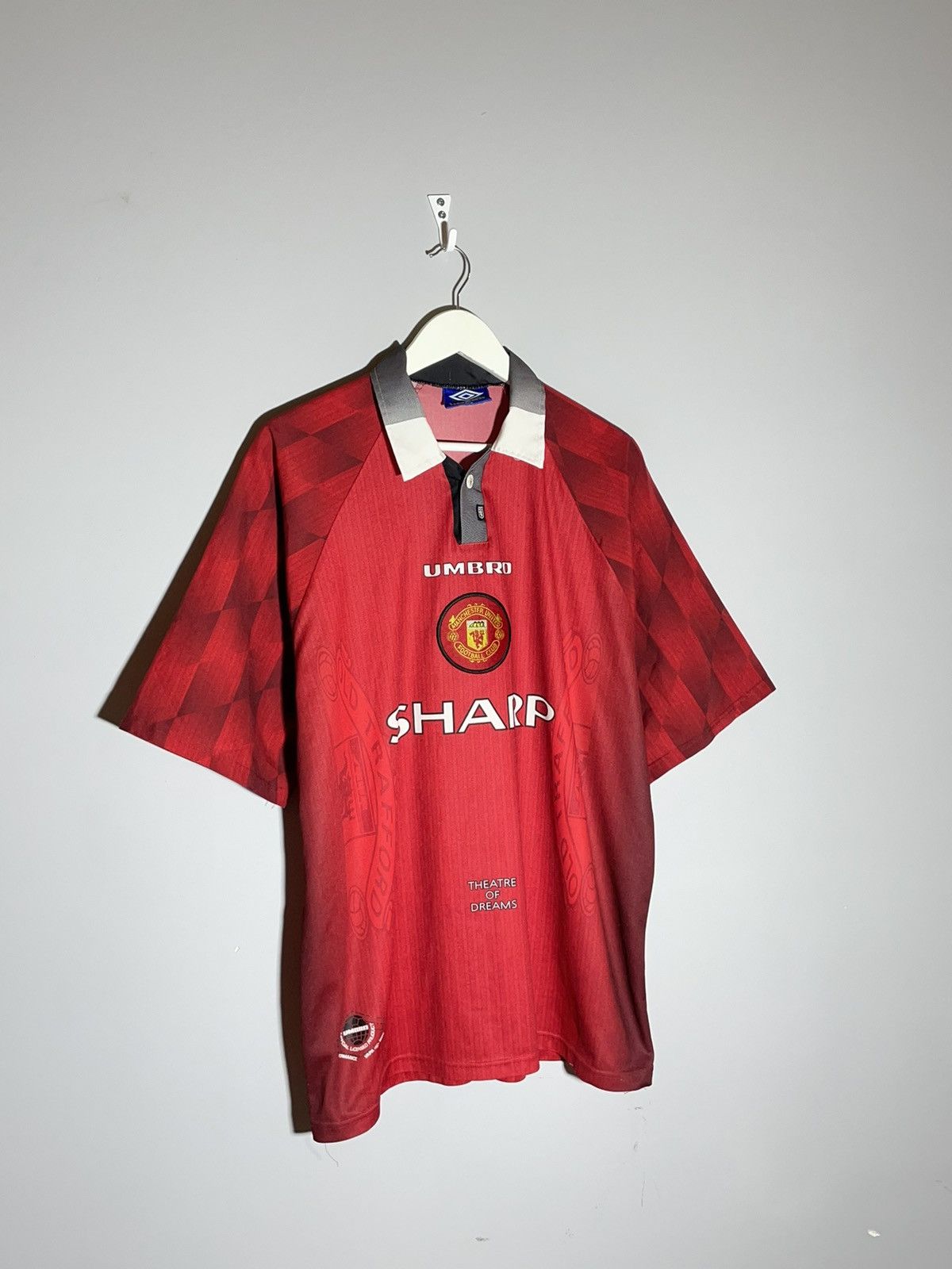 Vintage Manchester United Umbro Vintage 1996/97 Home Football Shirt ...