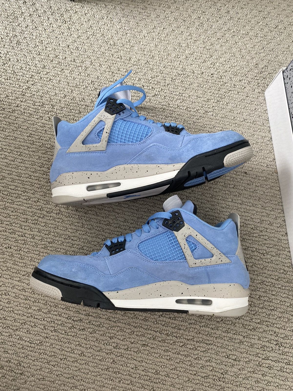 Jordan Brand Jordan 4 Retro University Blue | Grailed