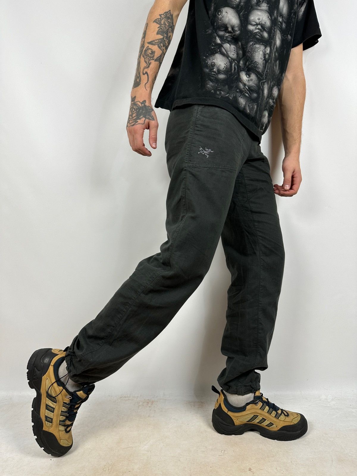 Arc'Teryx × Outdoor Life × Streetwear Arcteryx Navy Khaki Linen Pants ...