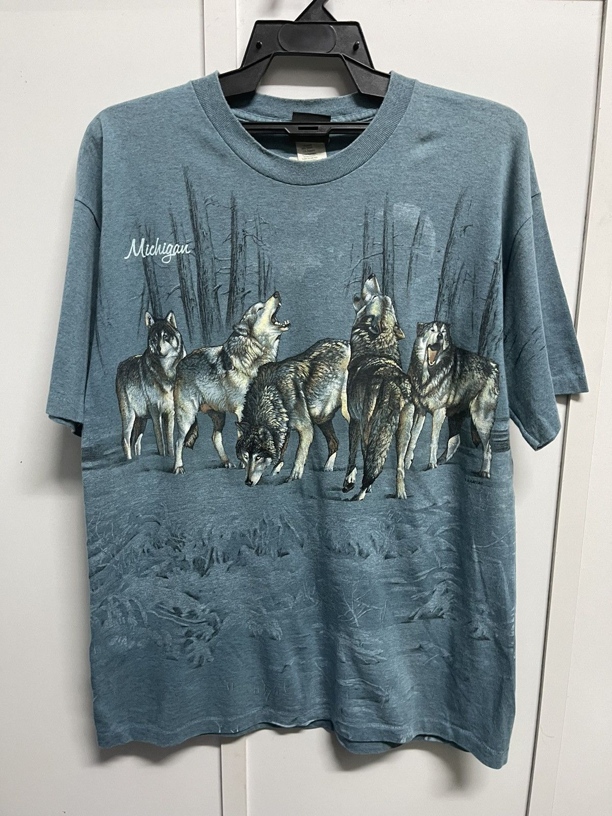 Lone Wolf × Signal Sport × Streetwear Vintage 90s Wolf Pack Signal ...