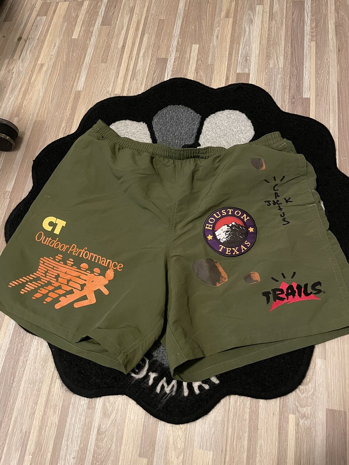 Travis Scott Travis Scott Cactus Jack Running Wild Shorts Olive | Grailed