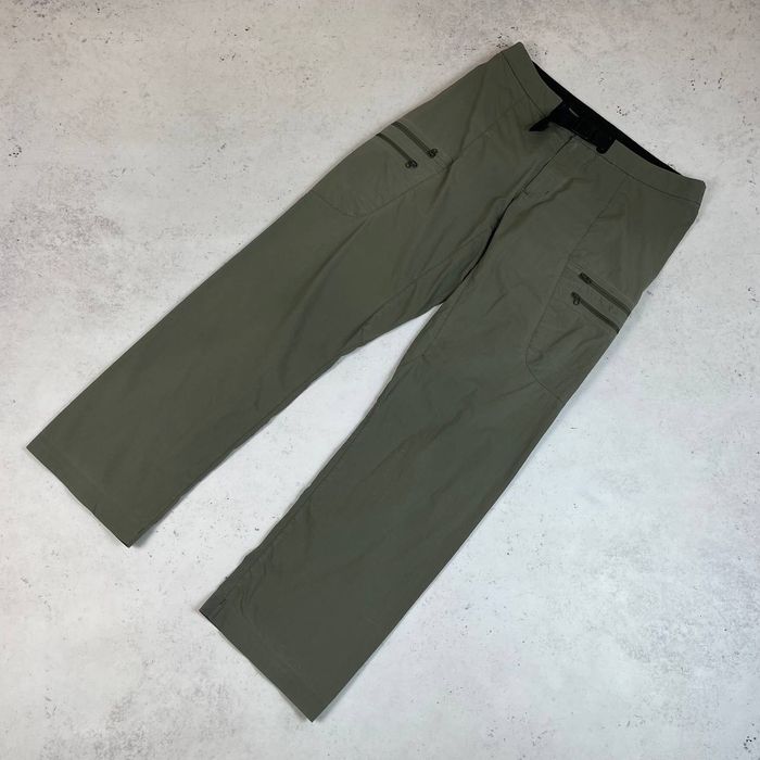 Arc'Teryx Arcteryx Vintage Outdoor Pants Double Zip Pocket | Grailed Arc'Teryx Arcteryx Vintage Outdoor Pants Double Zip Pocket | Grailed