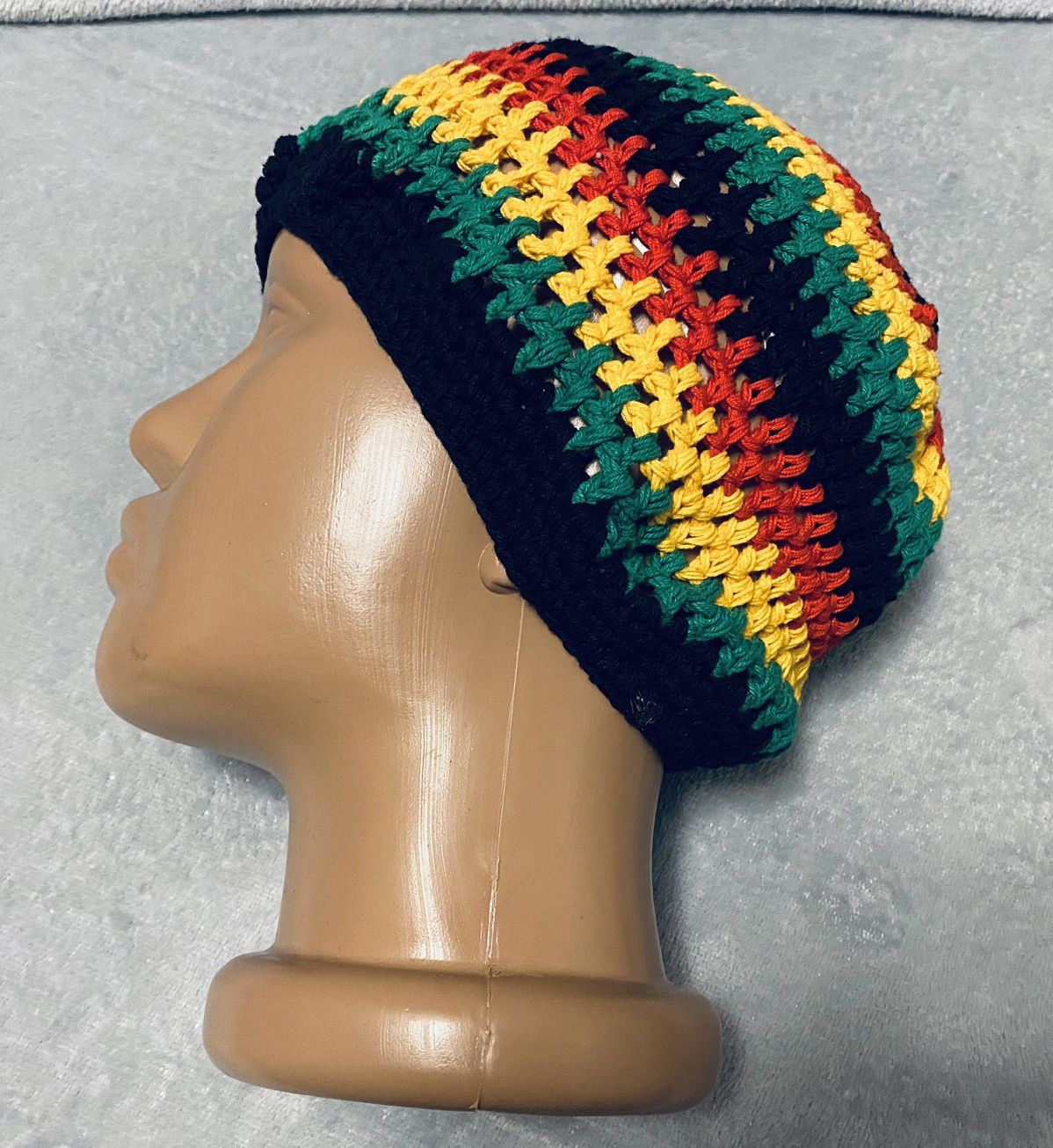 Hat × Streetwear × Vintage Handmade Knitted Jamaica Rasta Style Bob ...