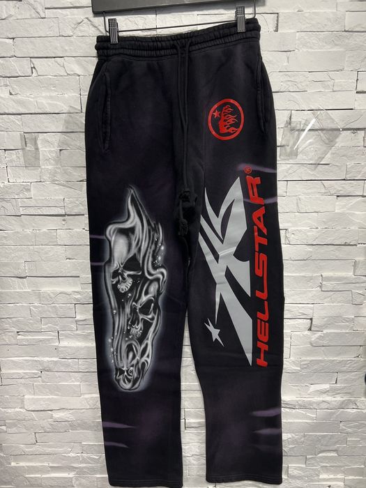 HELLSTAR Hellstar Airbrushed Skull Black Flare Bottom Sweatpants | Grailed