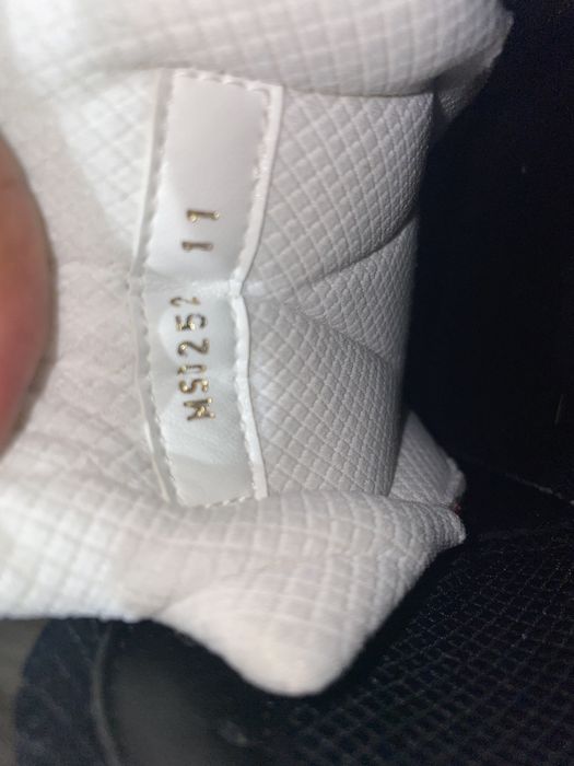 Louis Vuitton LOUIS VUITTON RUNNER TACTIC- RED | Grailed