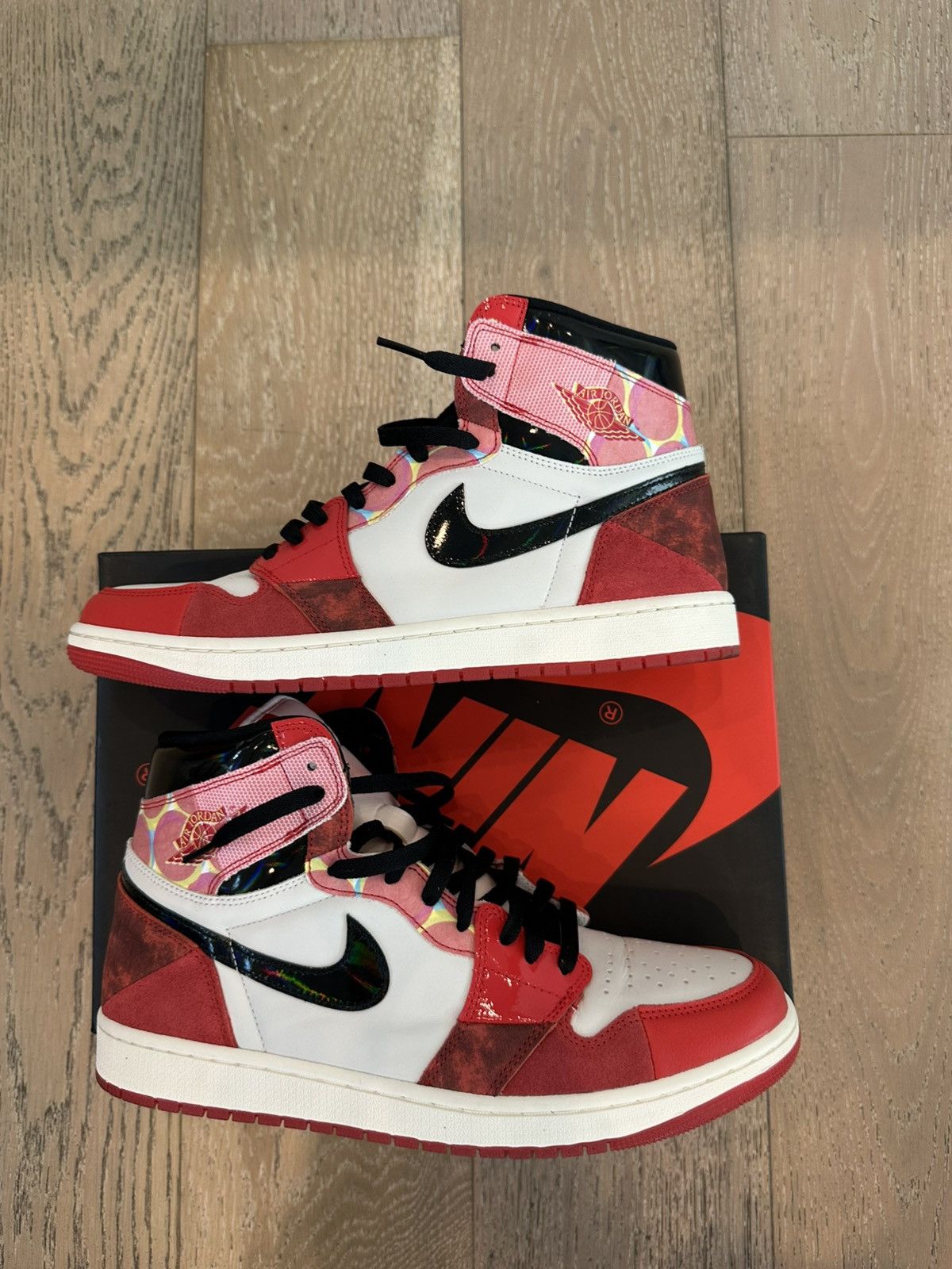Jordan Brand Jordan 1 Retro High OG Spider-Man Across the Spider-Verse ...