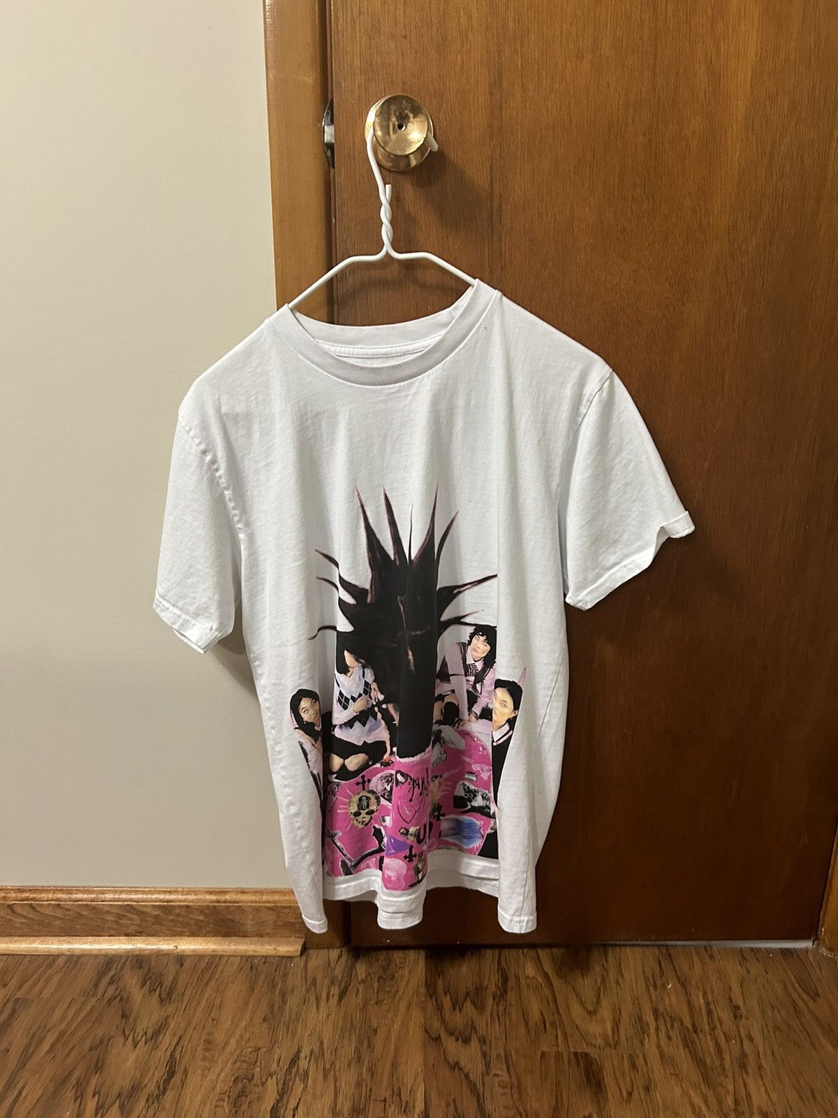 Lil Uzi Vert Pink tape tour Tshirt | Grailed