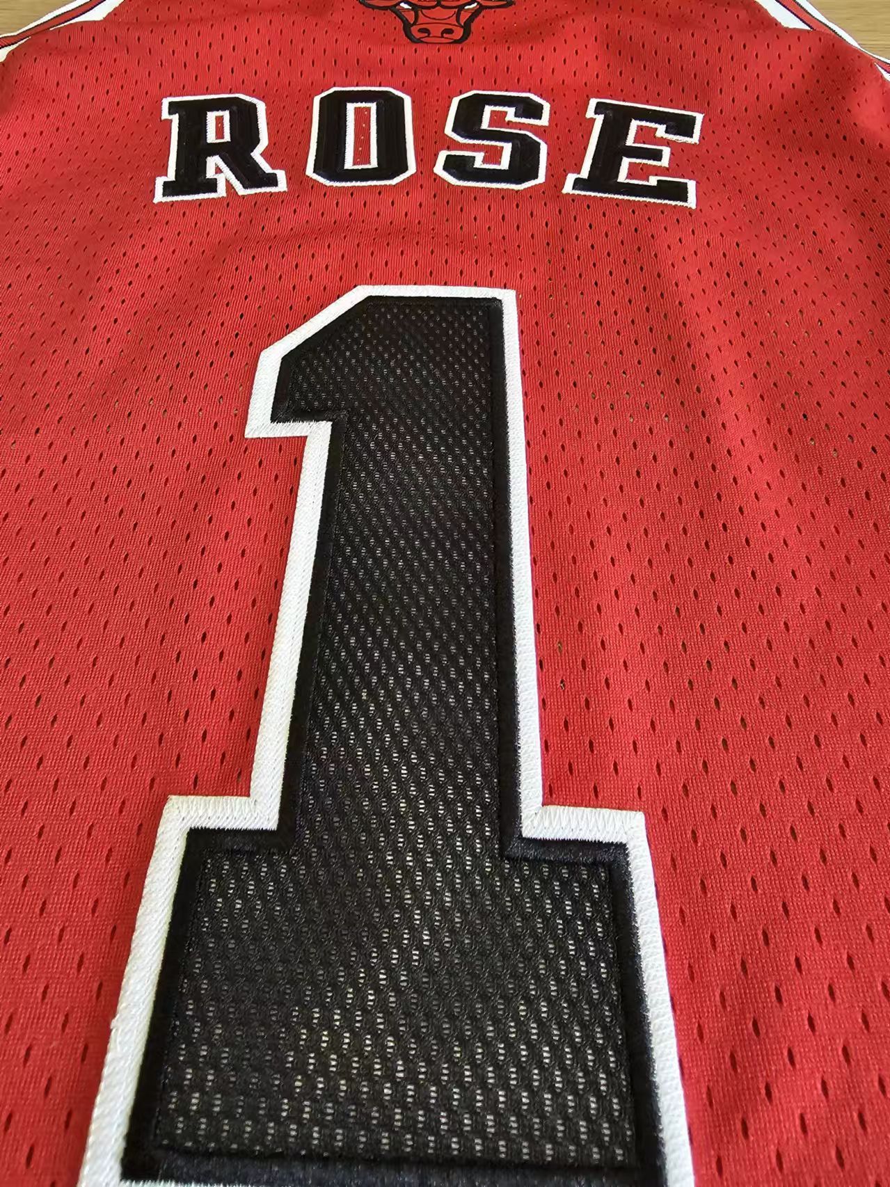 NBA 2008 09 Chicago Bulls 1 Derrick Rose Jersey Home | Grailed