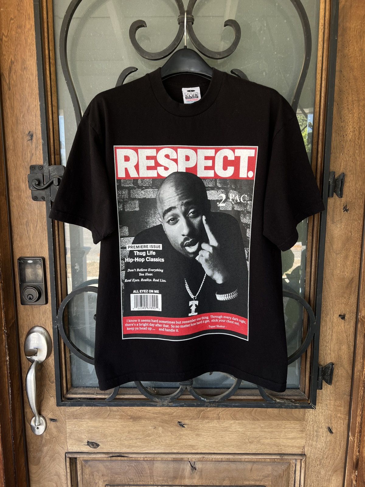 Band Tees × Streetwear × Vintage Vintage Y2K Tupac Pro Club Magazine ...