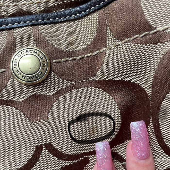 Coach 2000s Coach Signature Shoulder Bag | Grailed