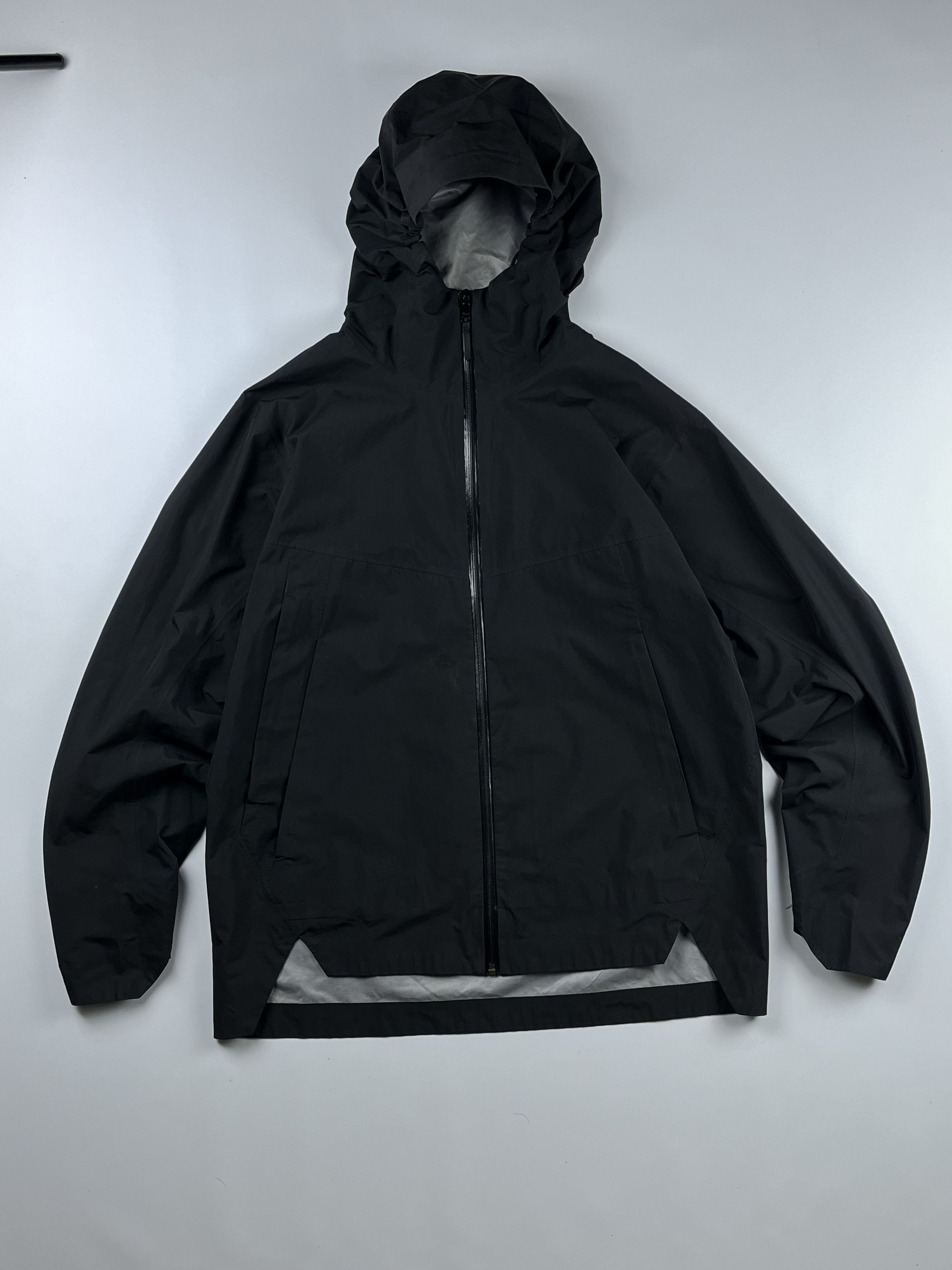 Arc'Teryx Veilance RARE! Arc'Teryx Veilance Raincoat | Grailed