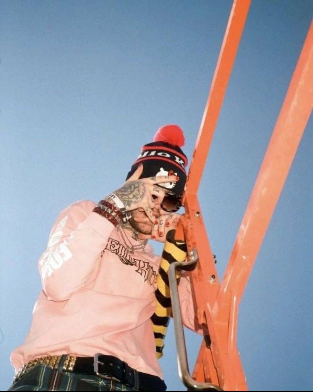 GCDS × GOTHBOICLIQUE × Lil Peep GCDS X Hello Kitty beanie | Grailed