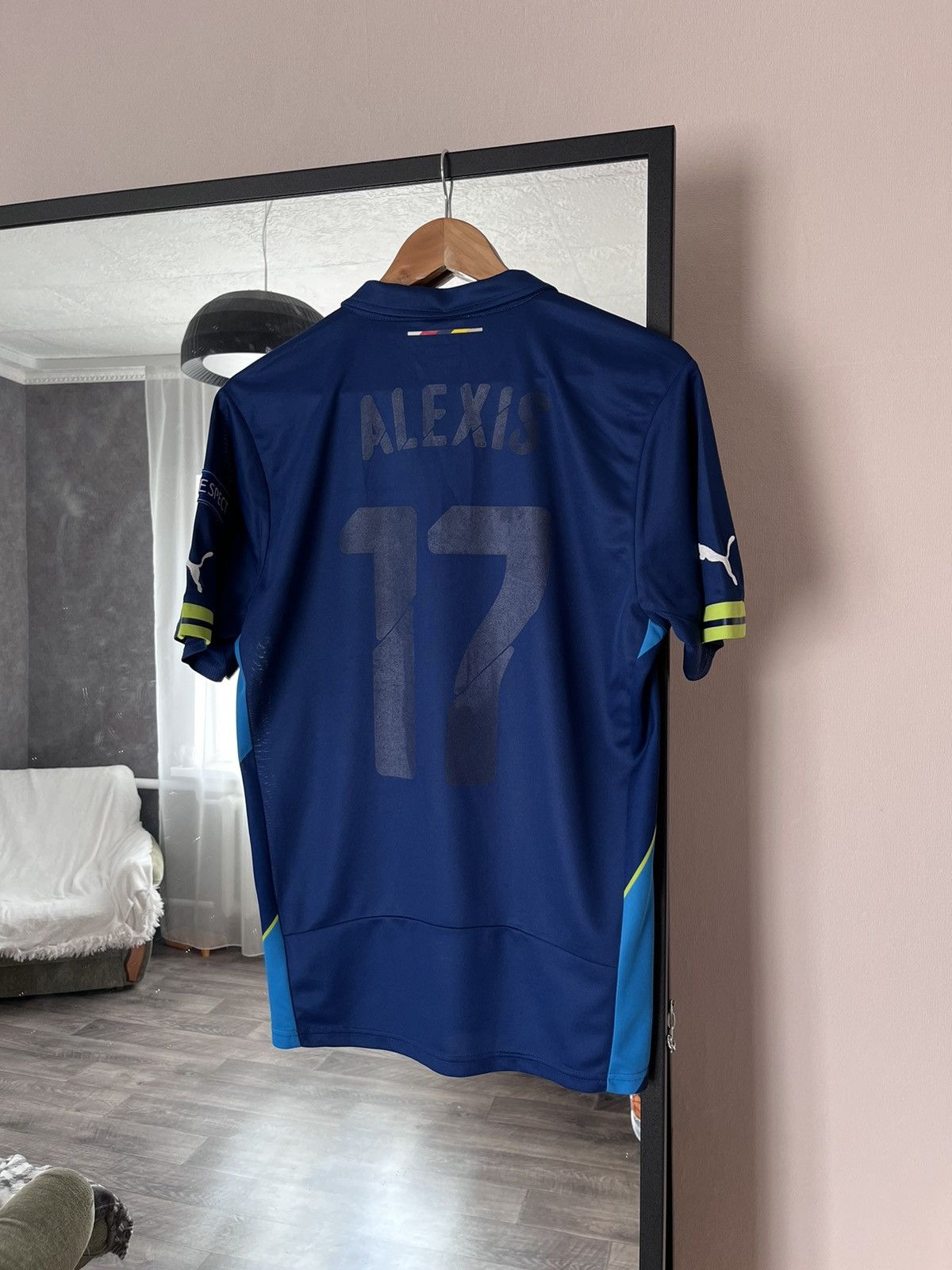 Puma Puma Asenal 17 Alexis Sanchez Polo Home Jersey Blue | Grailed