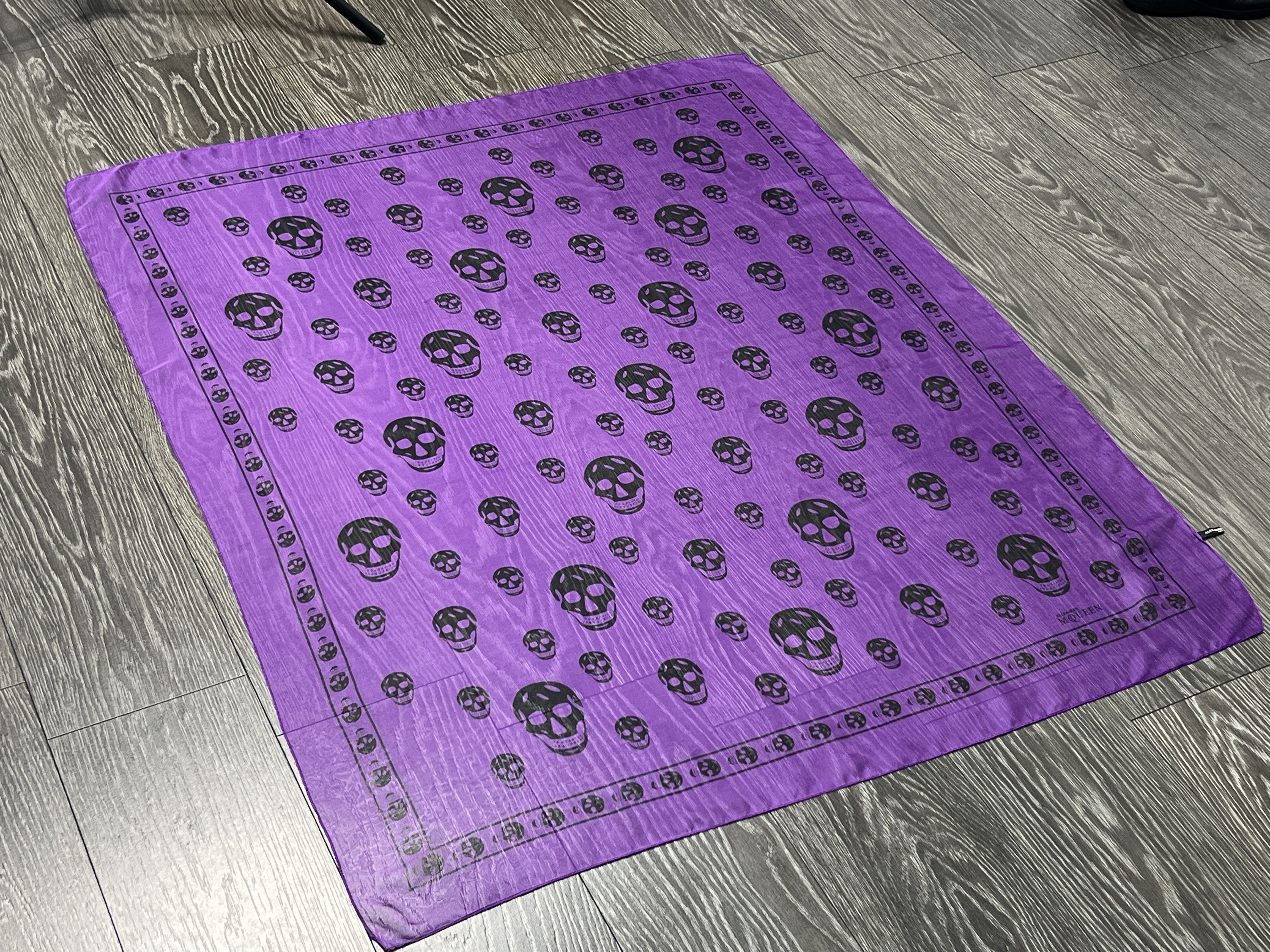 Alexander McQueen Monogram Skull Lightweight Scarf Square Scarve | Grailed