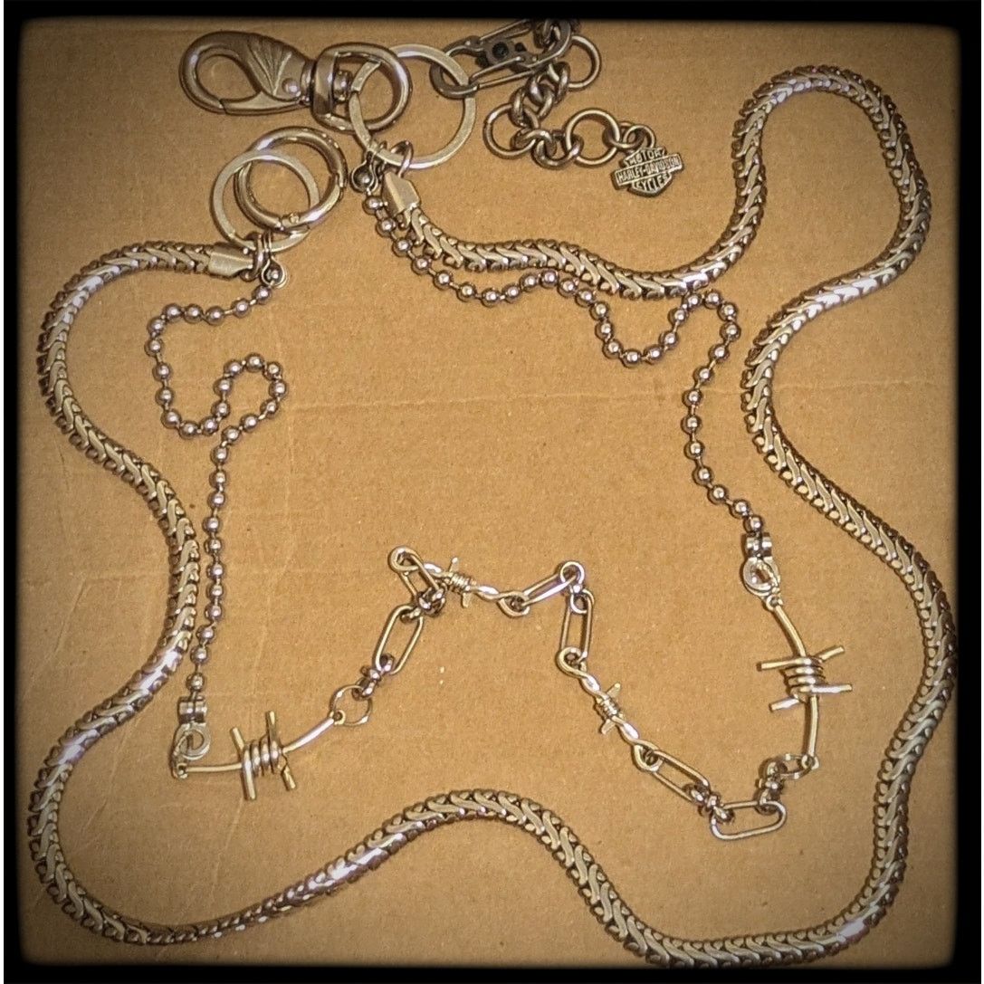 Skulls Harley Davidson 2 Chain Bar Shield Barbed Wire Wallet Chain ...