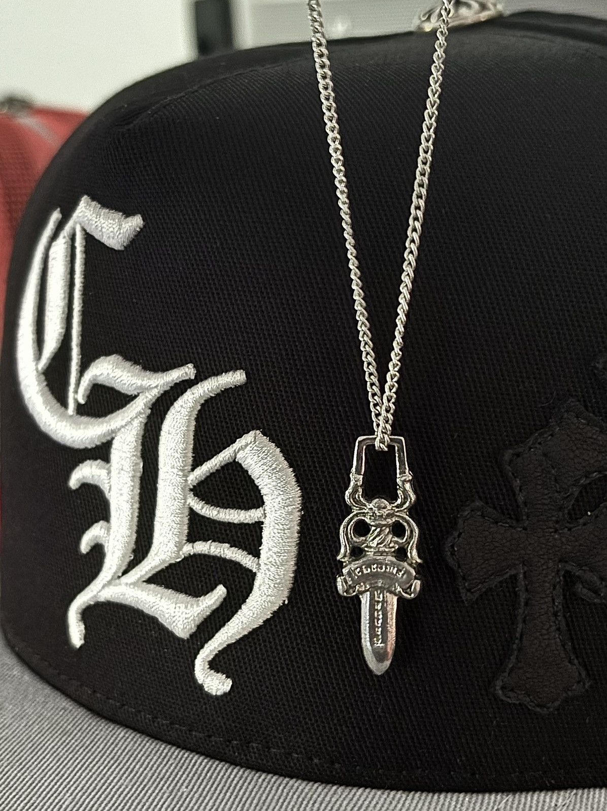 Chrome Hearts SILVER RHODIUM DAGGER ZIPPER ROLL CHAIN NECKLACE | Grailed