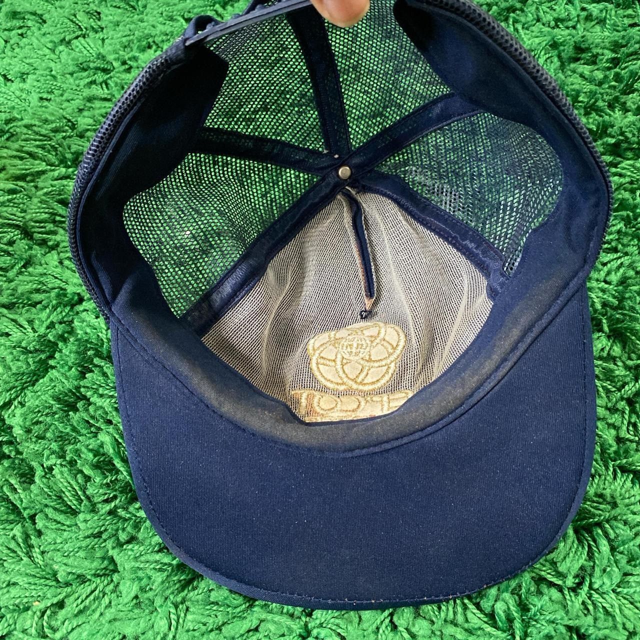 Disney Vintage Disney Epcot Center Trucker Hat Navy Gold Leaf Mesh ...