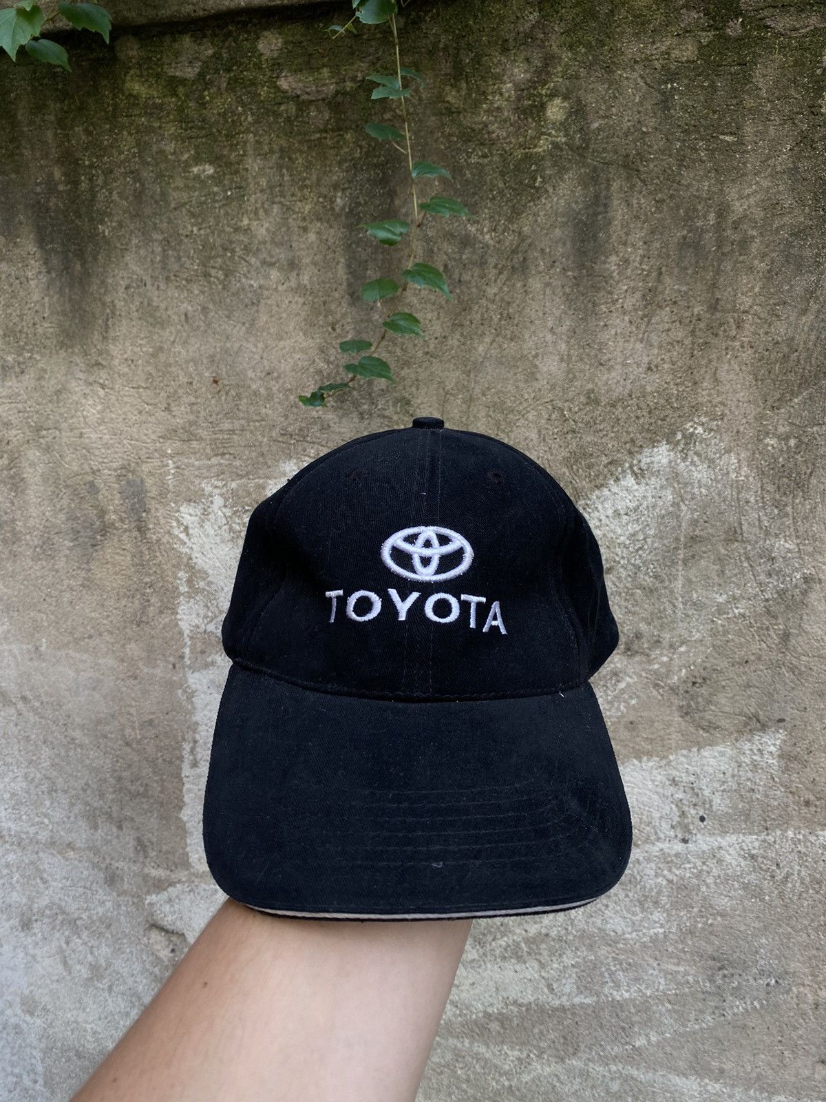 Vintage Toyota Embroidered Logo Hat | Grailed