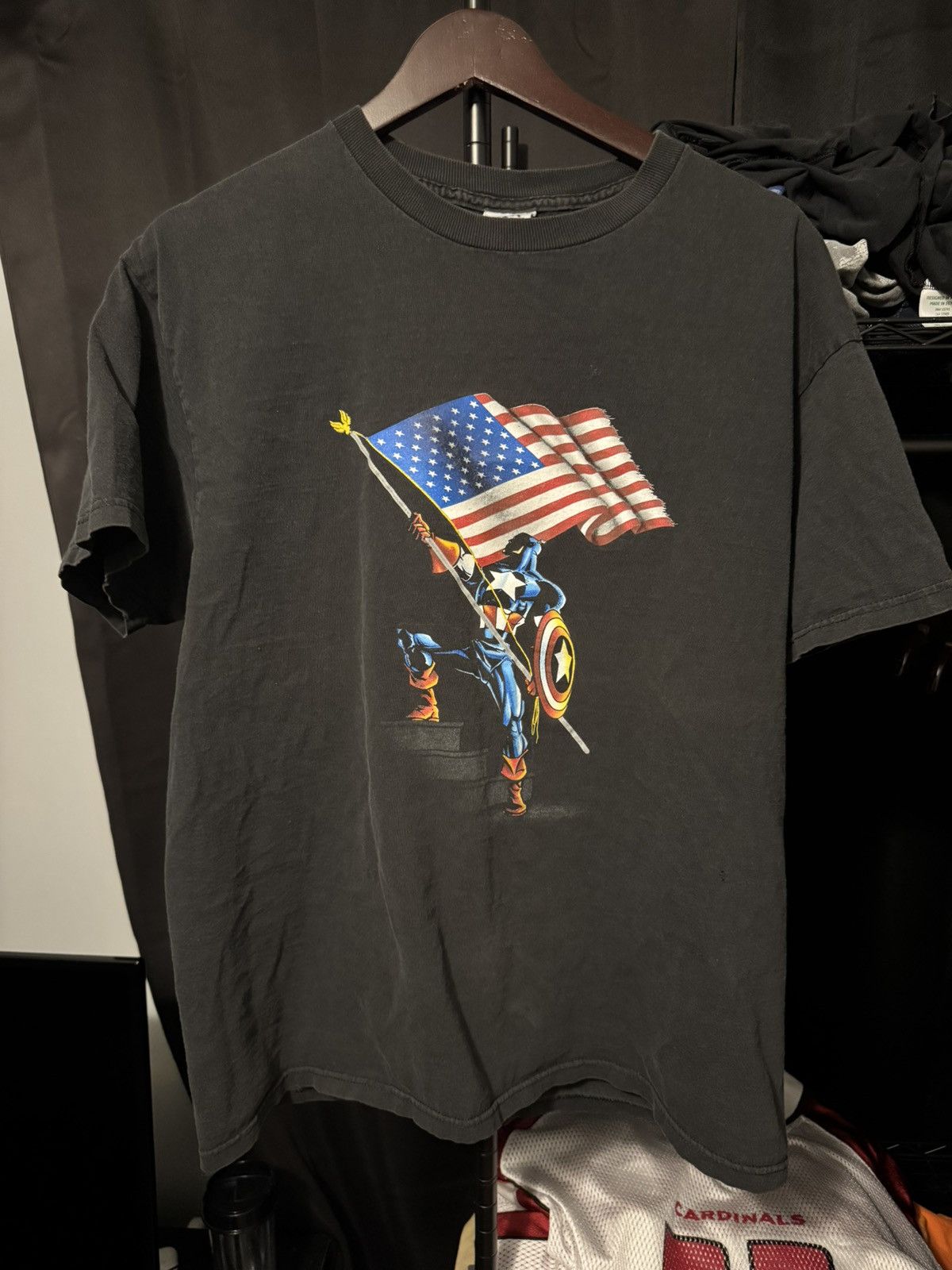 Delta × Marvel Comics × Vintage 2001 Captain America Tshirt | Grailed