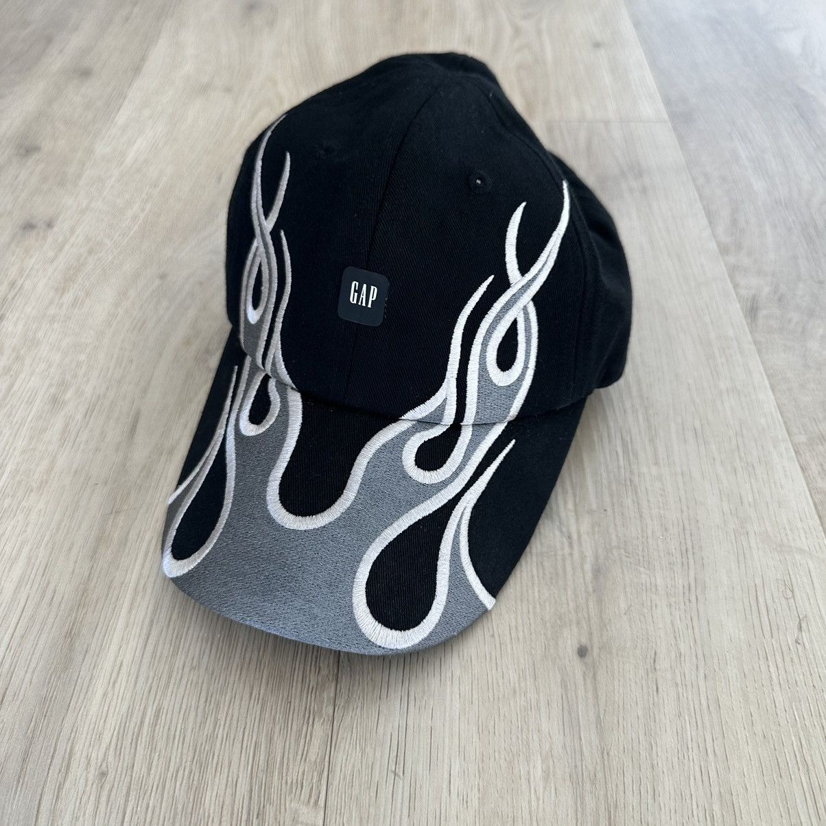 Balenciaga Flame Cap | Grailed