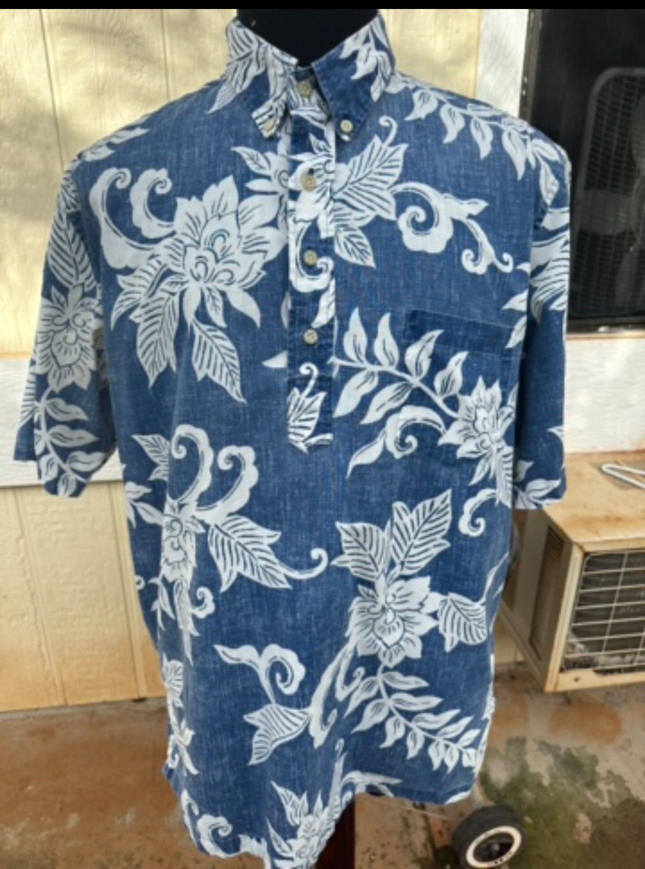 Reyn Spooner Reyn Spooner Hawaiian Print Blue 3/4 Button Men's Large ...