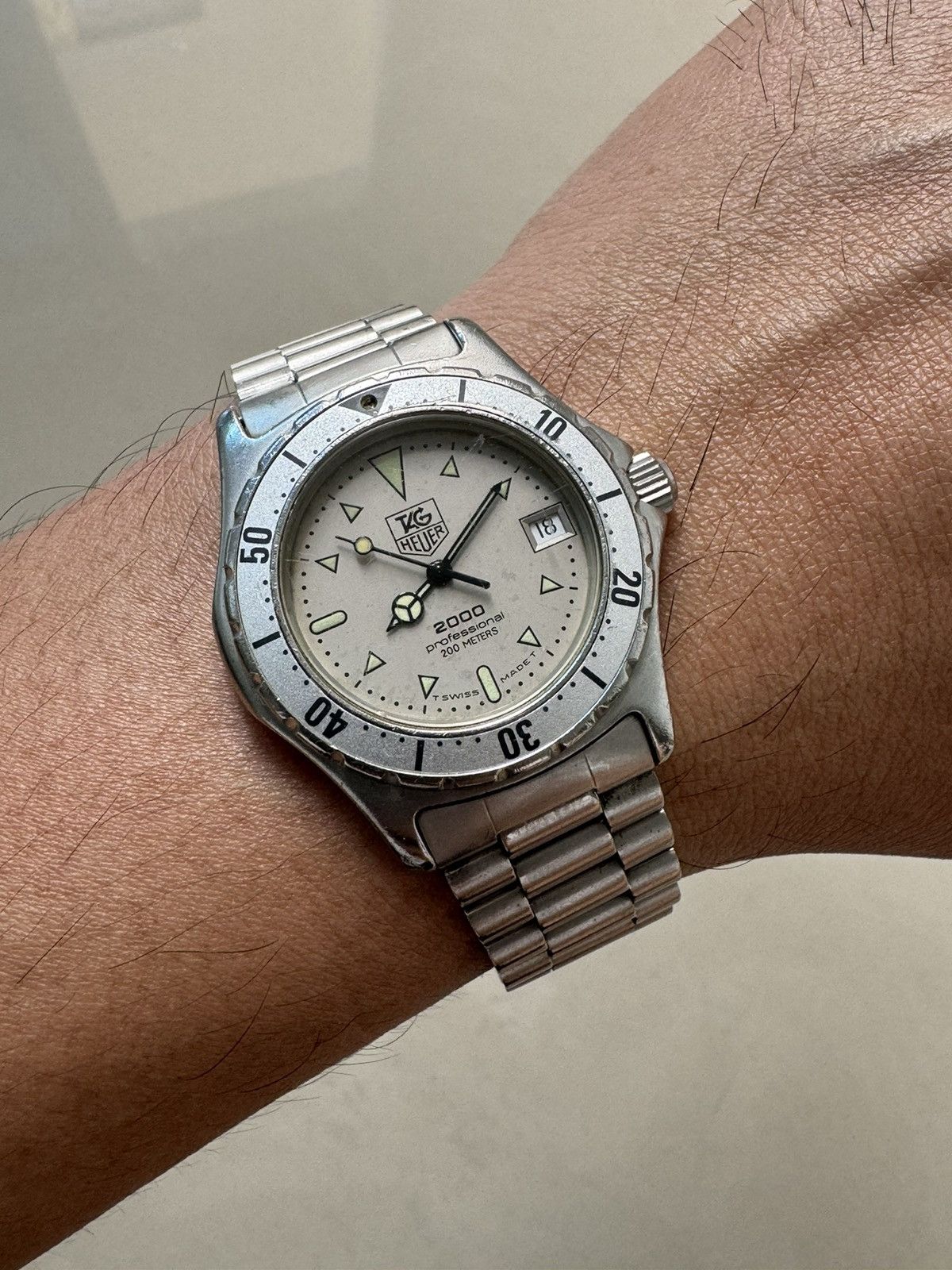 Tag Heuer TAG HOYER VINTAGE 2000 PROFESSIONAL DIVER WATCH | Grailed