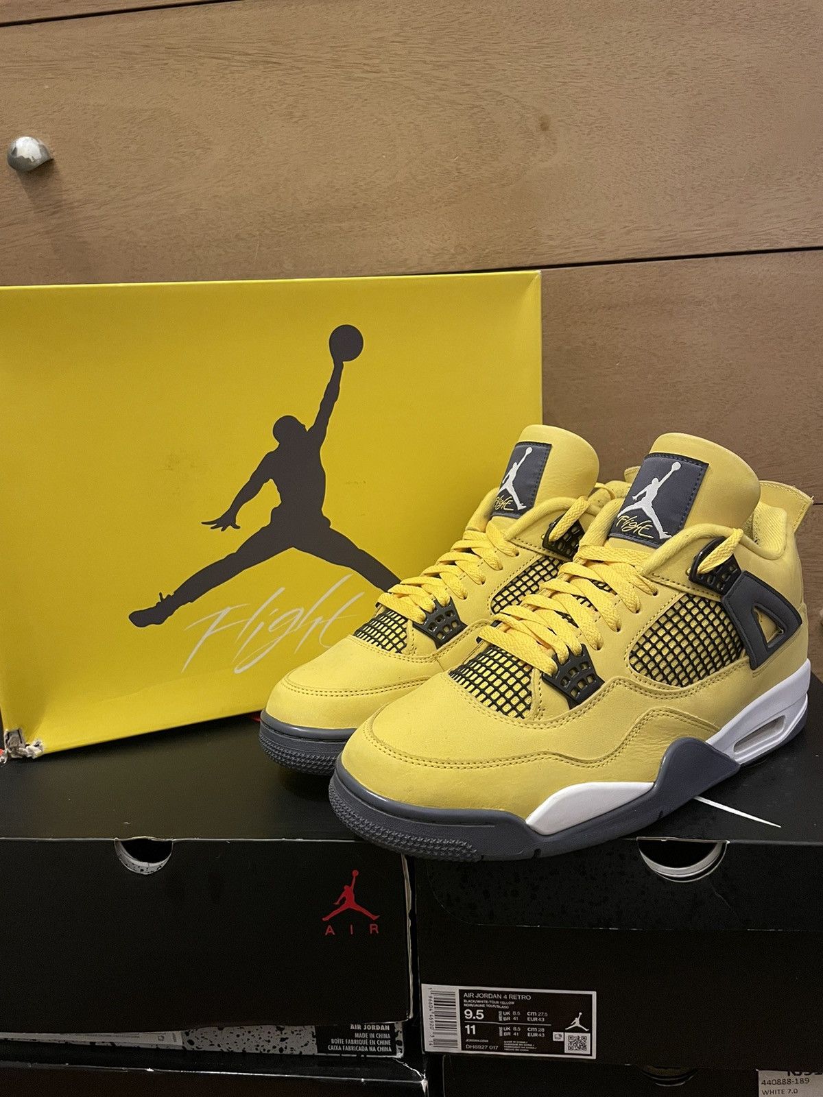 Jordan Brand Jordan 4 lighting | Grailed