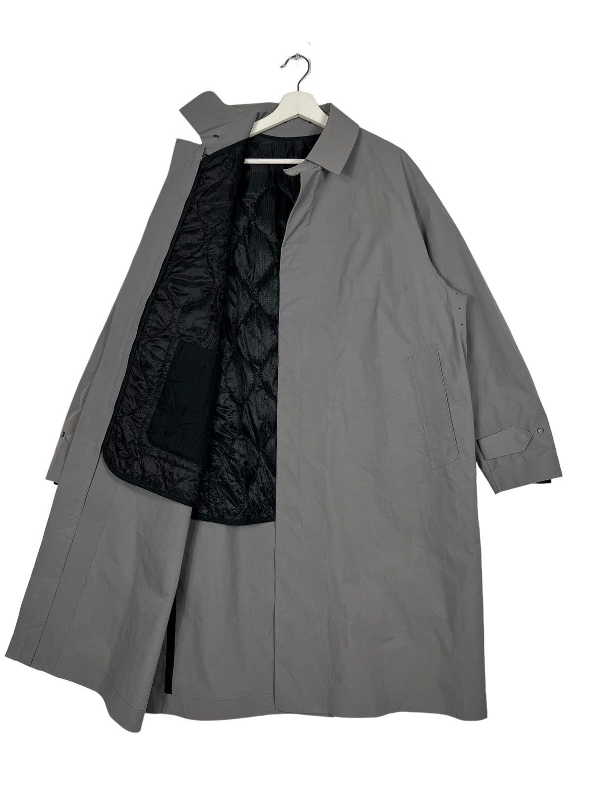 Attachment 🔥 RARE SAMPLE ATTACHMENT MINIMALISM INSULATION RAINCOATS ...
