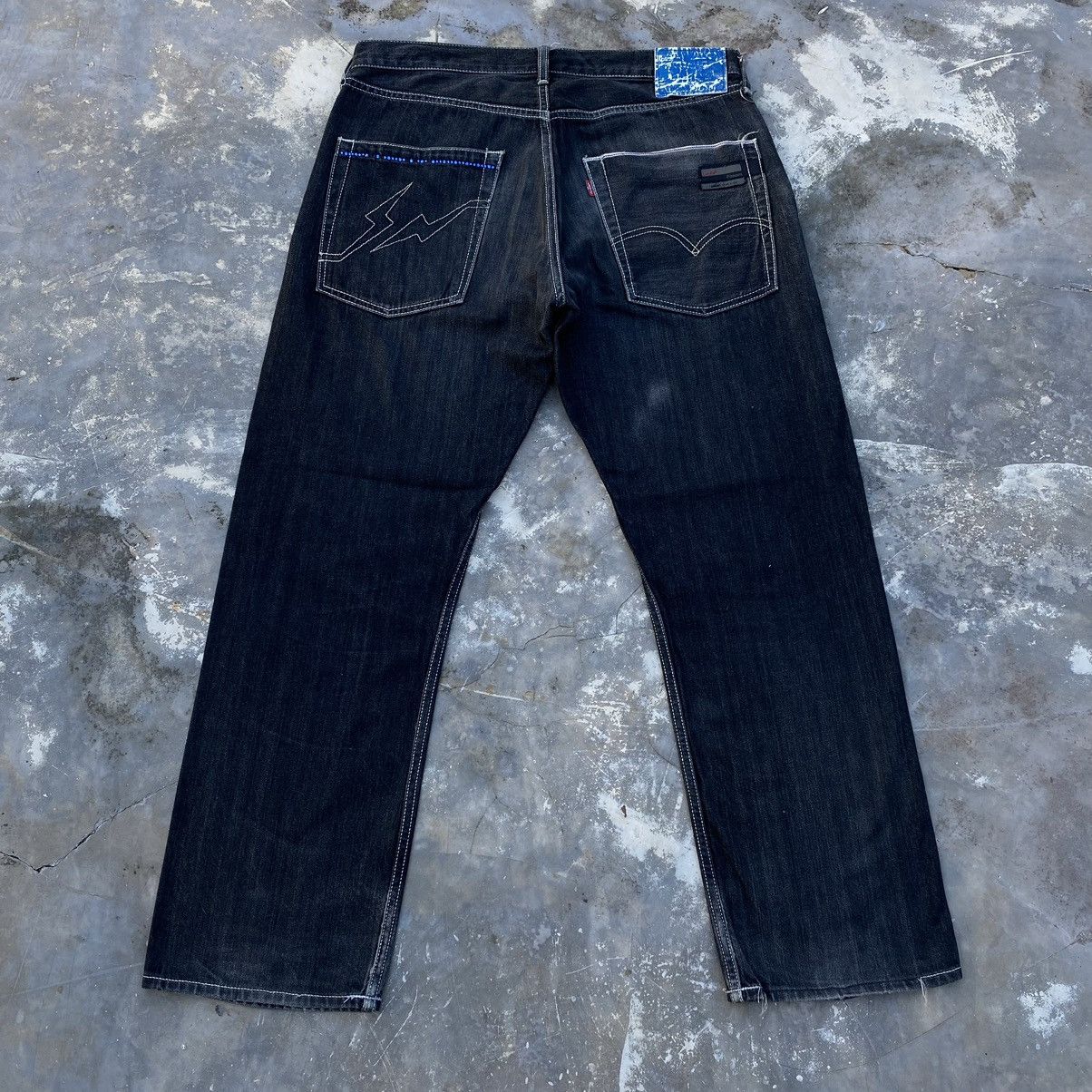 Fragment Design × Levi's × Swarovski Levis fenom x fragment design faded black selvedge jeans ...