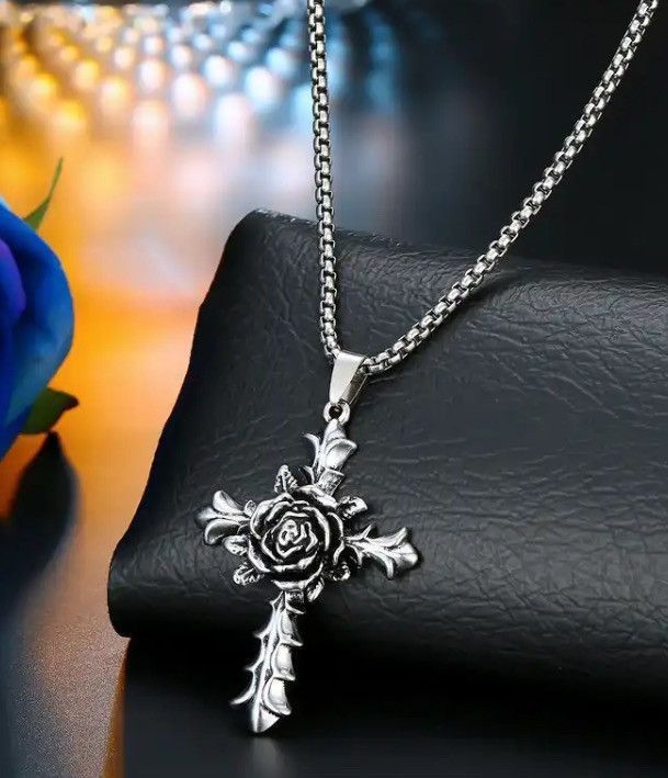 Cuban Link Chain Gothic Rose Cross Necklace | Grailed
