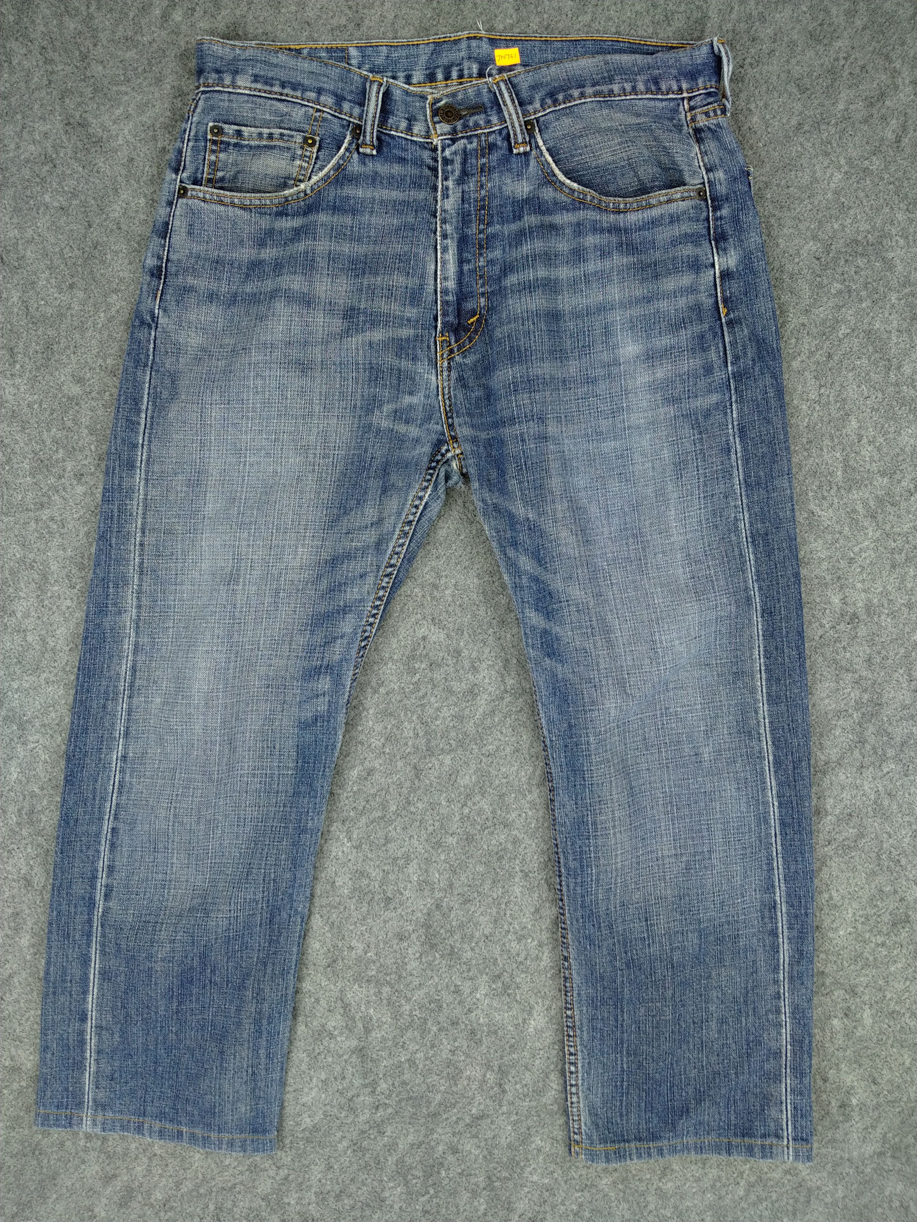 Levi's Vintage Levi's 505 Faded Blue Denim 33 x 25 -JN761 | Grailed