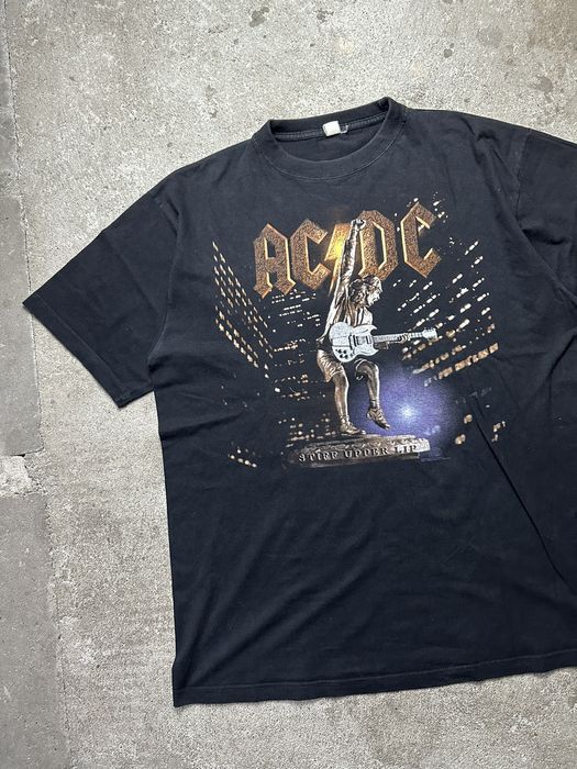 Vintage 2001 ACDC OG Stiff Upper Lip Tour 2000 Licensed Band T-shirt ...