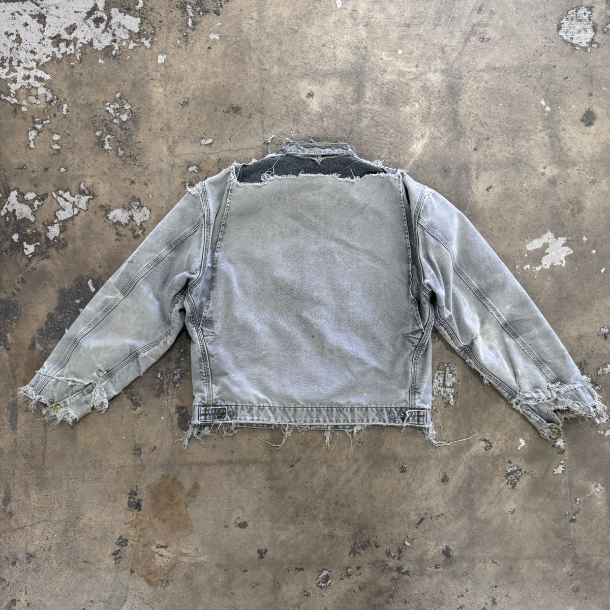 Carhartt × Vintage Vintage Thrashed Carhartt Detroit Jacket Faded Grey ...
